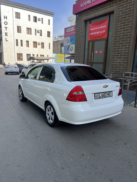 Neksiya 3 MT 2018 y