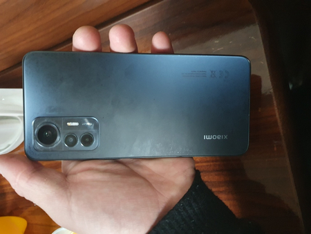 Xiaomi 12  lite.