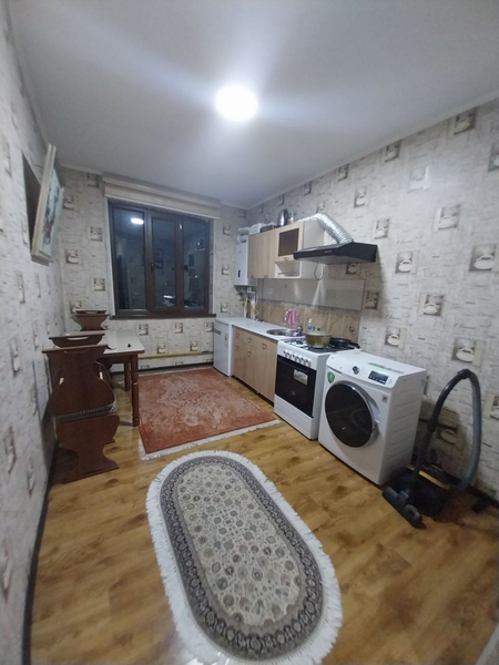 Паркентский  1 ком 4 этаж Новостройка 1/4/4