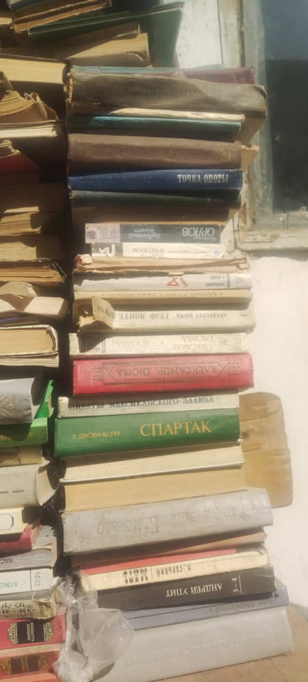 Срочно продам книги