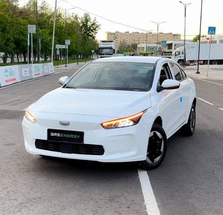 Geely Geometry A в наличии