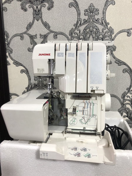 Janome ML785 швейная машина оверлок