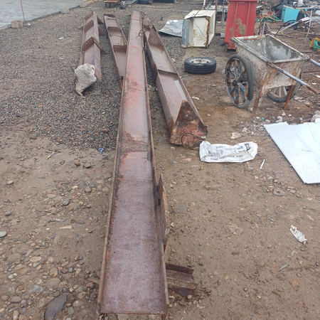 Dvux tover sotiladi 6000 kilosi savetski 37 sm 6 metrdan 30 sm ham bor