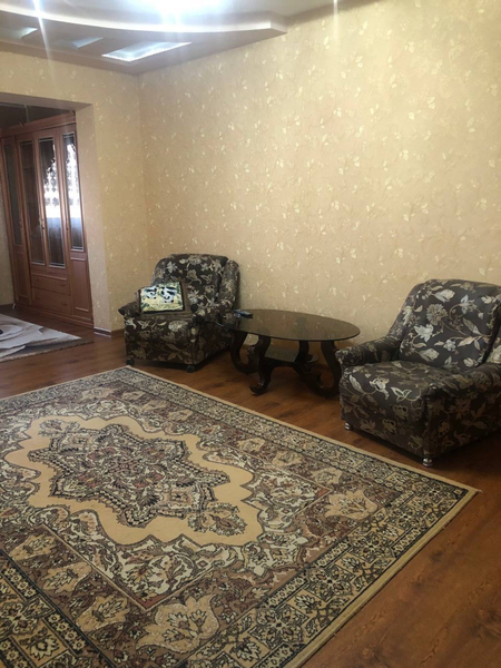 Срочно продаётя 3х комнатная квартира на Юнусабаде. 17-квартал.