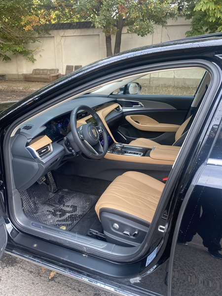 Hongqi H5 Full Сотилади!