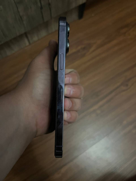 iPhone 14 pro max sotiladi srochna!!!