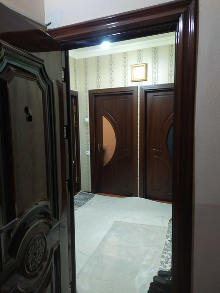 Продам 4-комнатная, метро чиланзар 16кв 26 дом