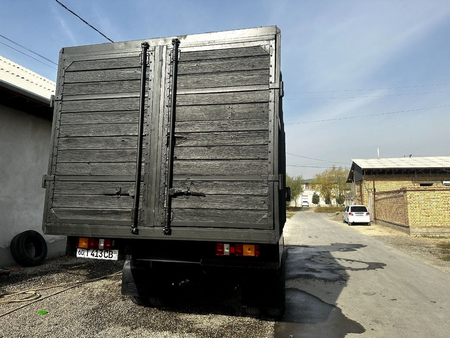 Zil samasval sotiladi Ural mator yangi qilingan Maz risol Razdatkasi b