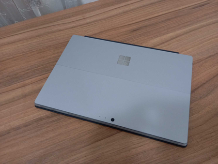 Microsoft Surface Pro 5