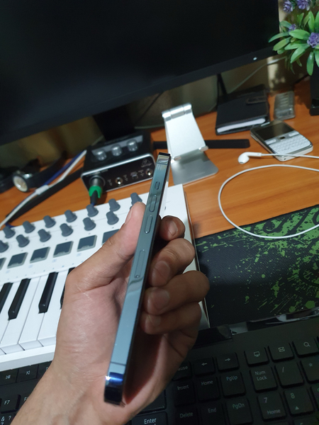 Iphone 13 pro 256 blue
