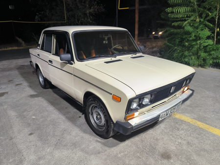 Автомобиль Ваз 2106