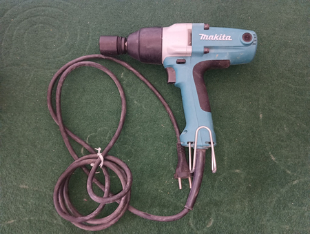 Гайковёрт Makita, 12.7 mm TW0200