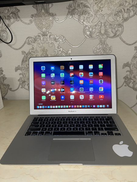MacBook Air 13-inch 128Gb