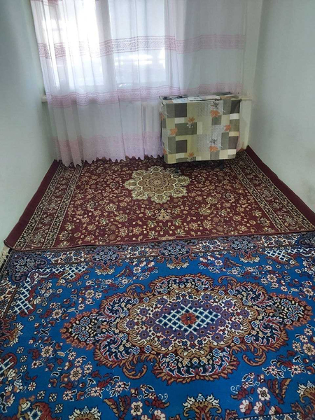 2 xonali kvartira sotiladi.