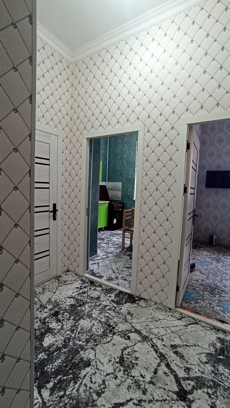 Шахар марказида жойлашган 1 хоналик квартира ижарага берилади.