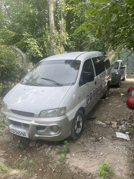 Hyundai starex 1998