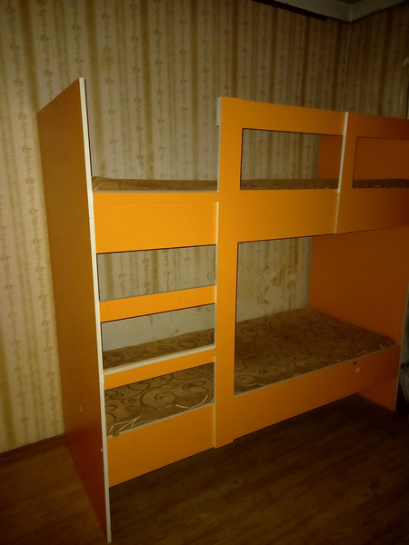 Продаётся 3-х комнатная квартира на Эшангузаре.