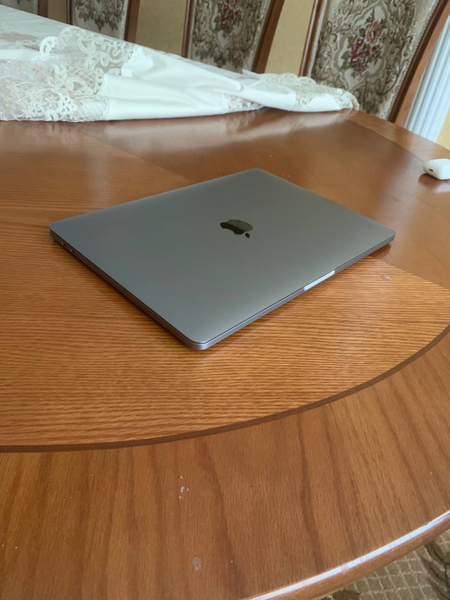 Macbook pro 2019