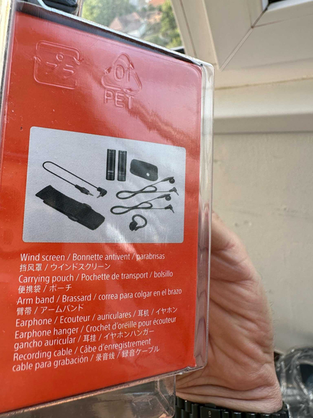 Микрофон Sony ECM-AW4