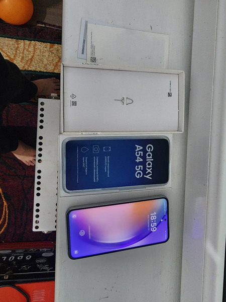 Samsung A54.   256/8+8.   Ideal