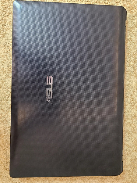 Asus intel x54c.