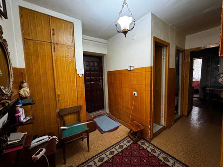 V4090 Лабзаке 3/2/4 63м2 без ремонта
