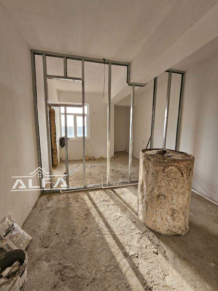 3 xonali 113m² 3-qavat uy sotiladi