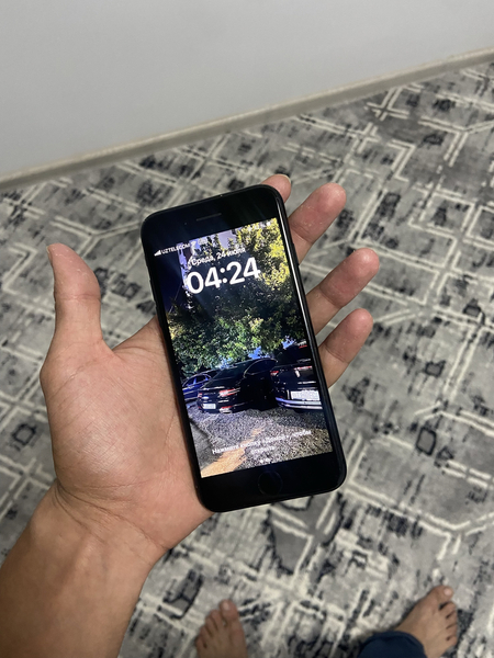 Iphone Se 2020 pachti yeng