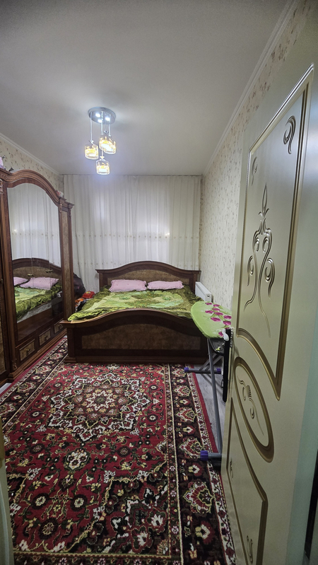 Сдаётся 2х ком квартира на 5 этаже,ор:Крытий Рынок