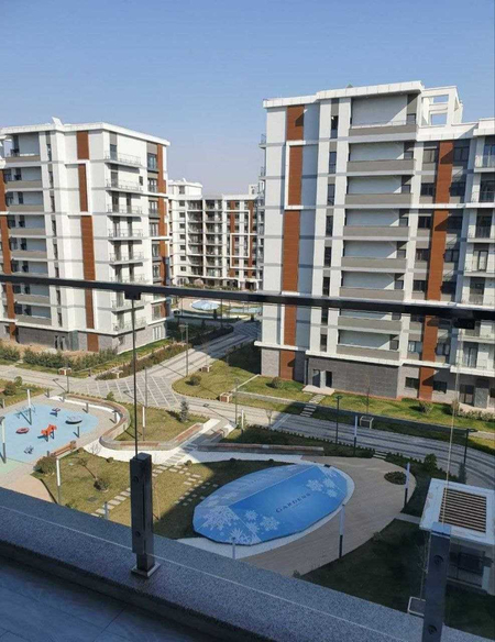 Срочно АРЕНДА 1ком студия квартира на ЖК Gardens residence 46м2