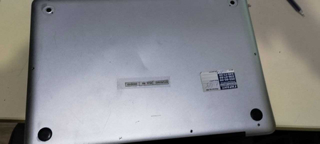 Ноутбук Macbook pro 2009