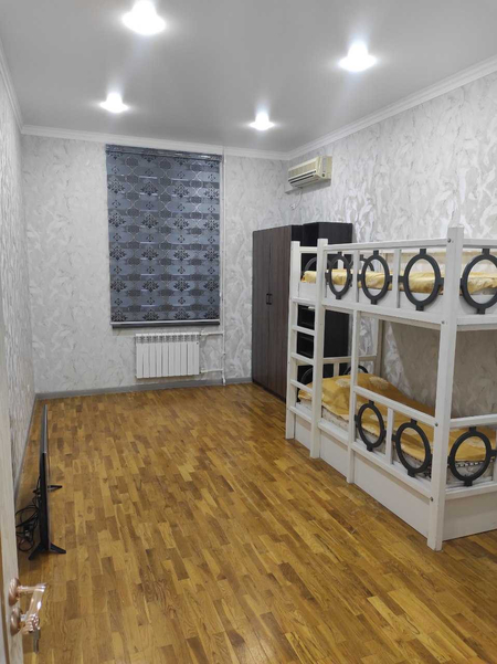 Улица мирабад 4х комн для семье иностранцам зади кафе анор