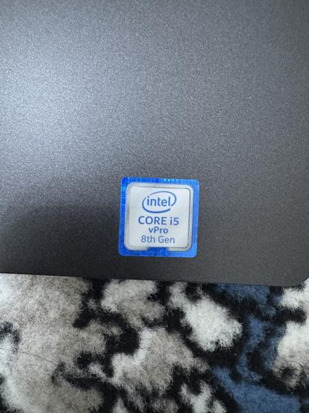 Dell noutbukt naxtga
