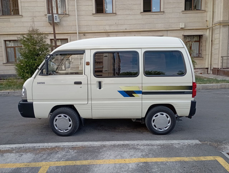 Автомашина Дамас