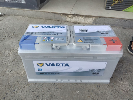 Varta 80 ah AGM.