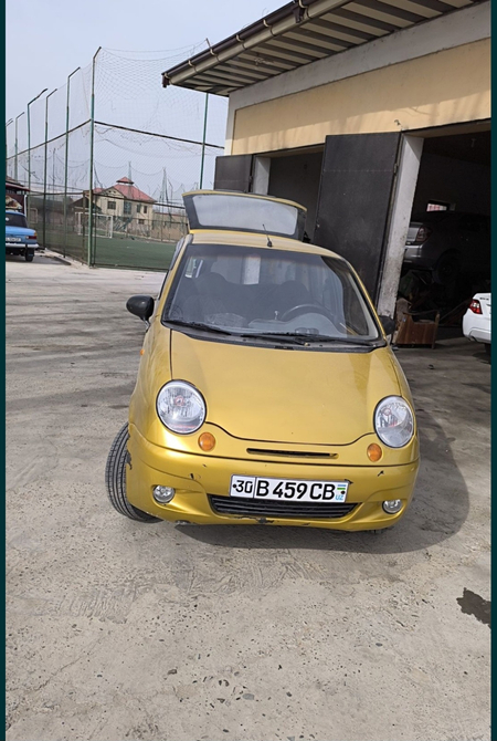 Matiz sotiladi halati yaxshi