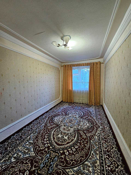 №2900.Продается 3х-комнатная квартира.