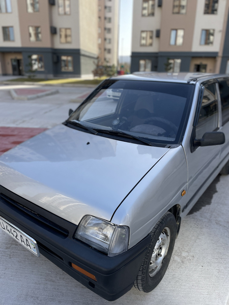 Daewoo tico sotiladi