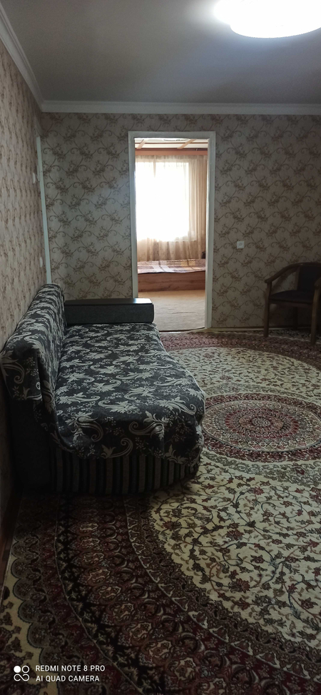 сдаю свою  квартиру 2/4/5 в кирпичном доме БУЗ 1, метро БИЙ