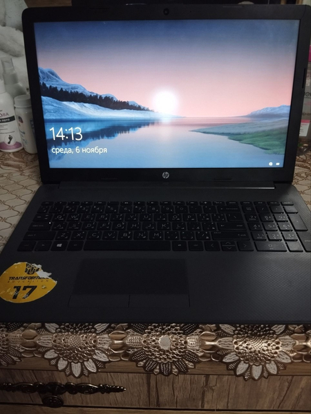 Notebook sotiladi srocni