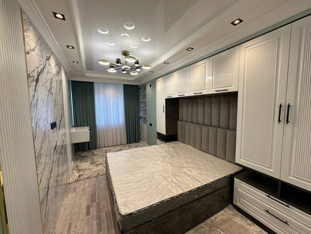 Продается квартира 
Ц6 3в4/4/9
Панель 
Студия разделка