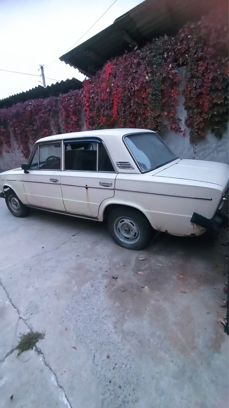 Jiguli 2106 sotiladi , srochniy pul zarl