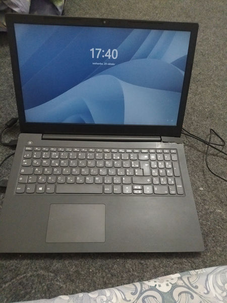 Ноутбук сотилади Lenovo 81HN Продается ноутбук Lenovo 81HN