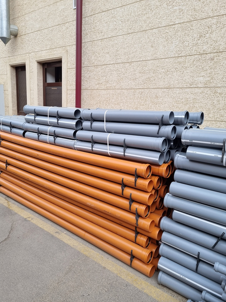 Rossiyaning Rosturplast kanalizatsiya trubalari,Канализационные трубы