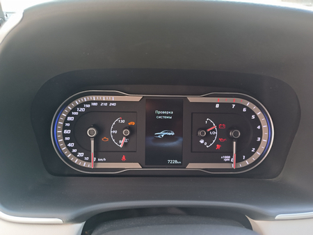 Продаю свой автомобиль HYUNDAI TUCSON.