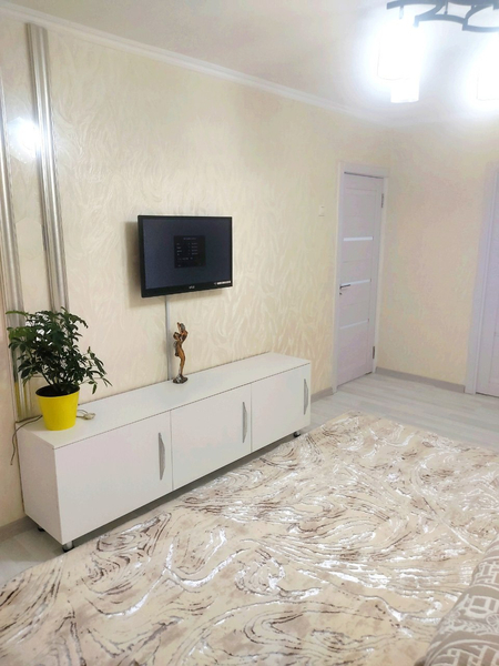 Чиланзар 24,олмас,кирпич 54м2,3/3/5