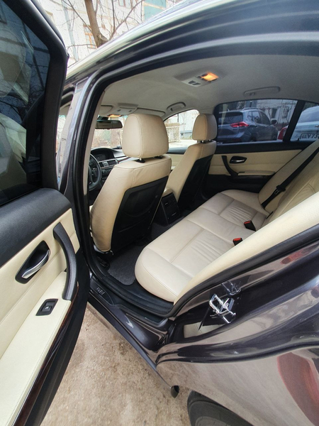 Продаётся автомобиль BMW 325 x drive