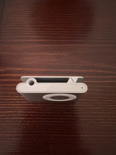 iPod shuffle 2 поколения