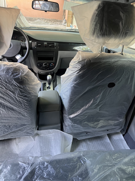 Lacetti Gentra 3 позиция автомат (без люк) сотилади