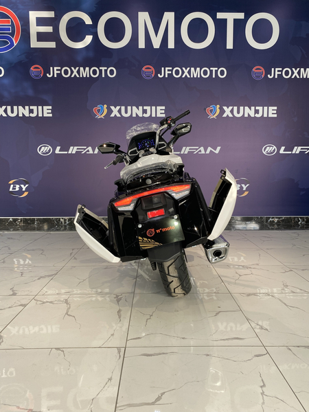 Мотоцикл Mototsikl Lifan LF300-A